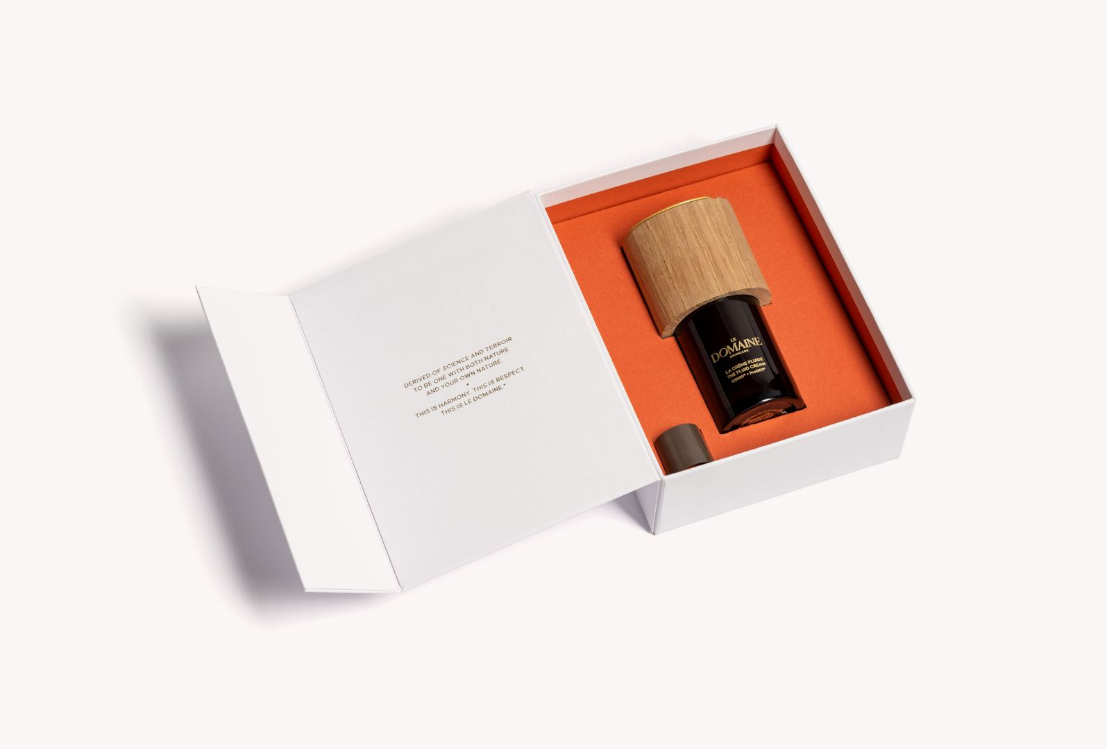 Moisturizing fluid cream: anti-aging & glow | Beau Domaine Skincare